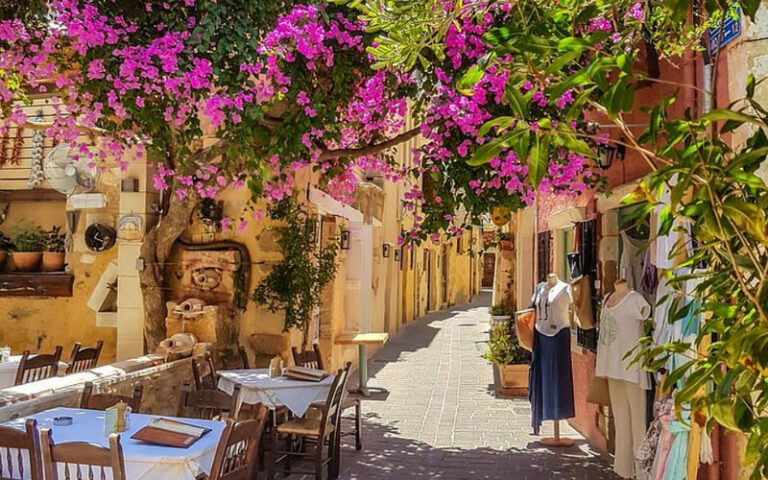 Idyllic Charm: 10 Most Beautiful Beach Towns in Greece | Welcome to ...