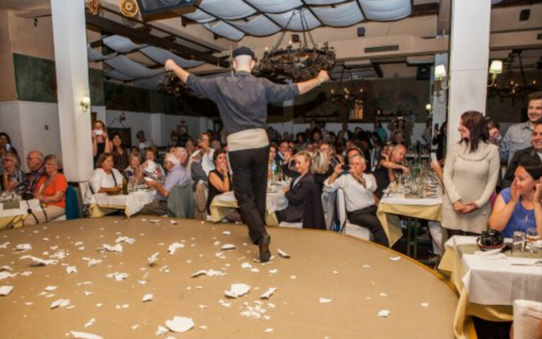 Top 10 Greek Stereotypes - Welcome to Greece