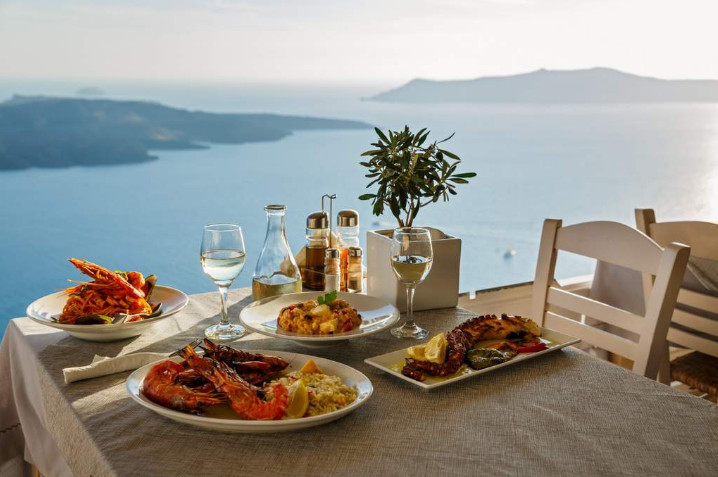 10 Restaurants with the Best Views in Greece - Welcome to Greece