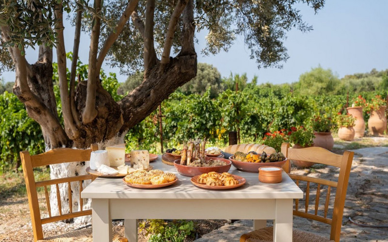 Which are the Best Greek Islands for Foodies? - Welcome to Greece